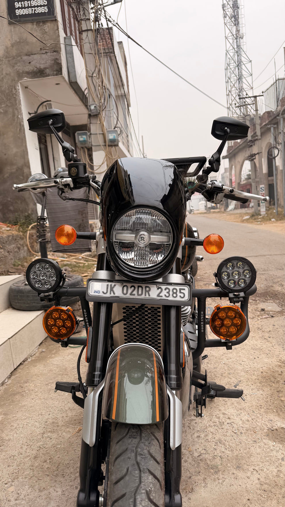 Harley-Style Short Windshield for Royal Enfield Super Meteor 650 & Met ...